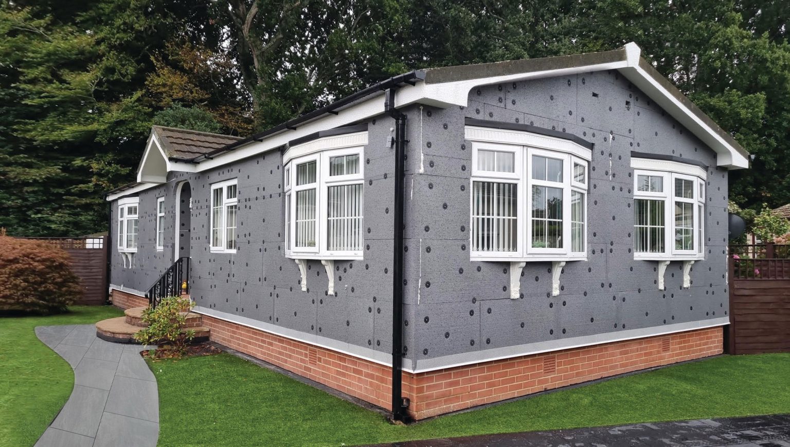 The Process of applying External Wall Insulation on your Park Home ...